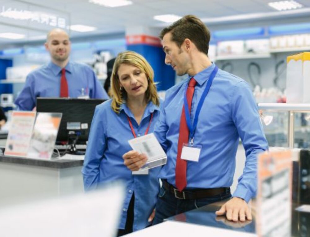 Retail Foot Traffic Trends in 2025: Insights, Drivers, and Sector ...